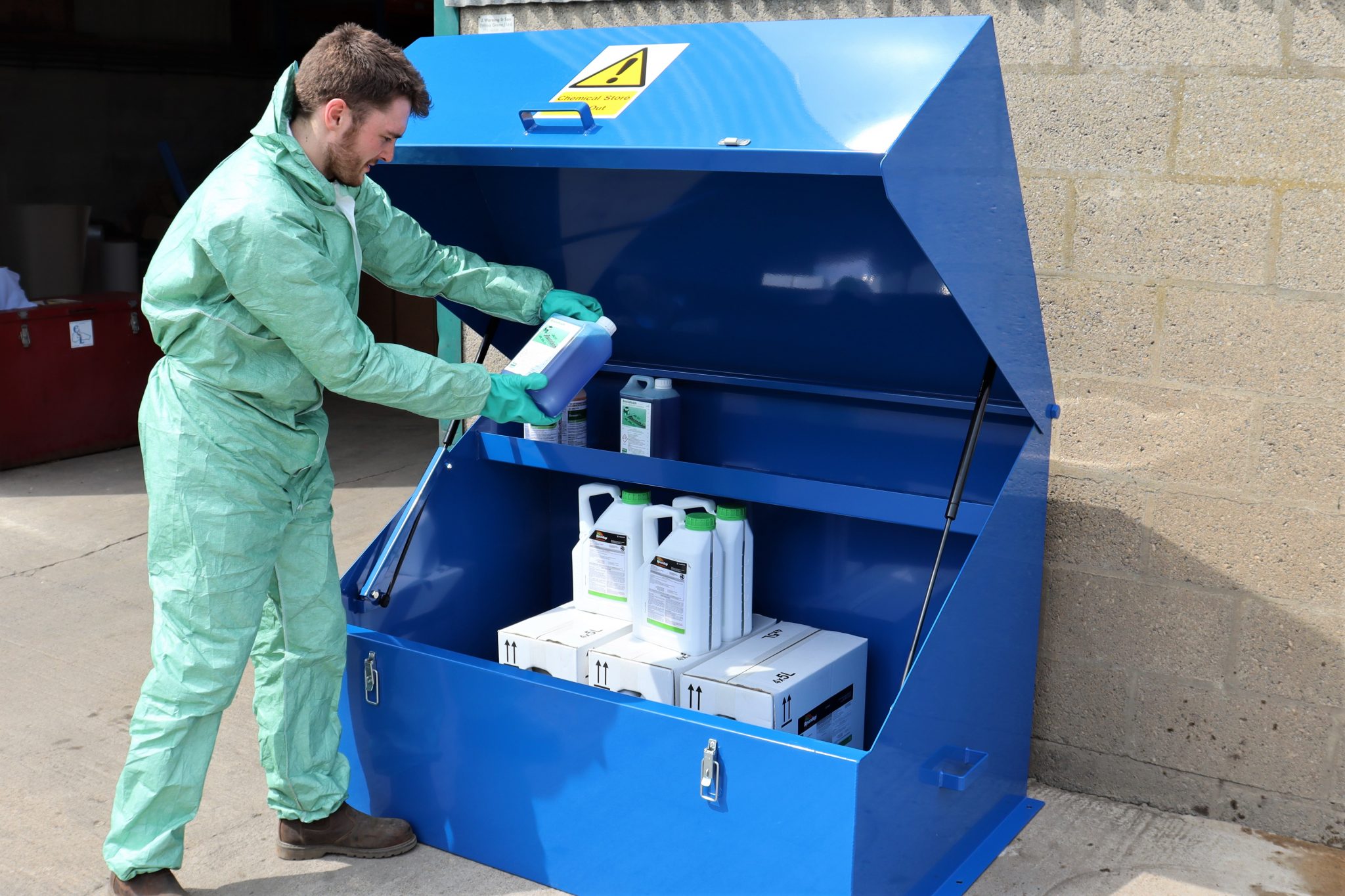 VCS400 Chemical Storage Safe | VALE Engineering